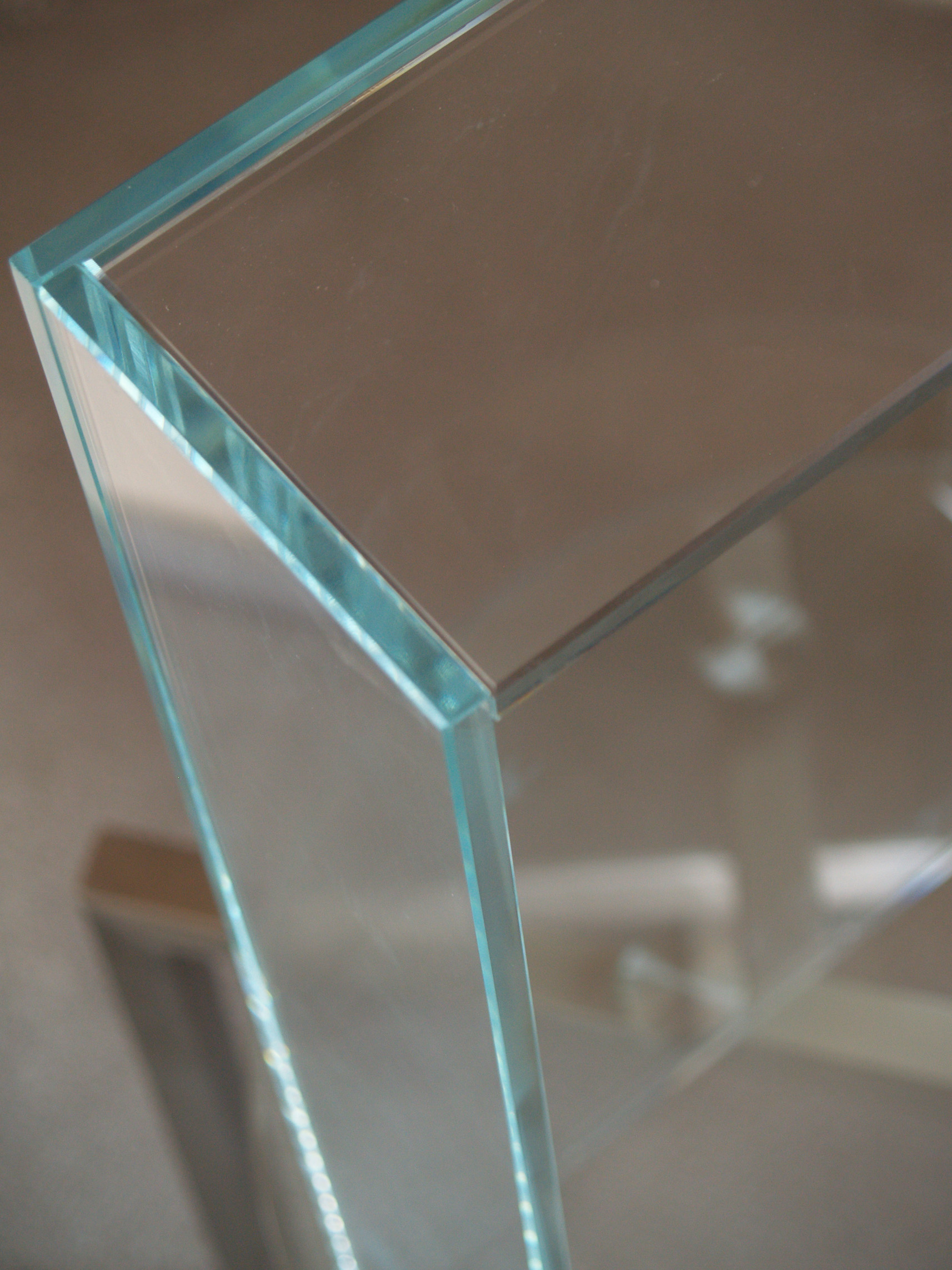 Stiklai ir Veidrodžiai | Stikliniai ir Veidrodiniai gaminiai